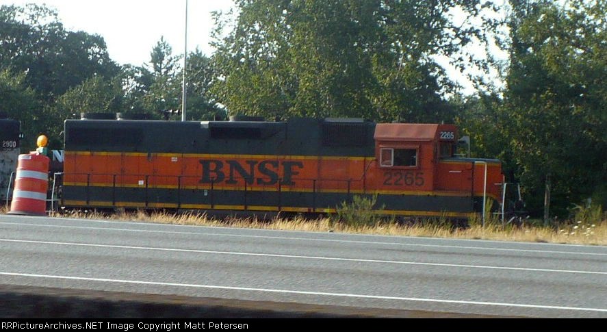 BNSF 2265
